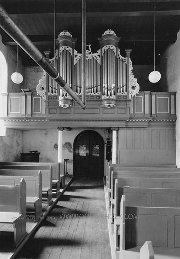 Kerk Heveskes Interieur